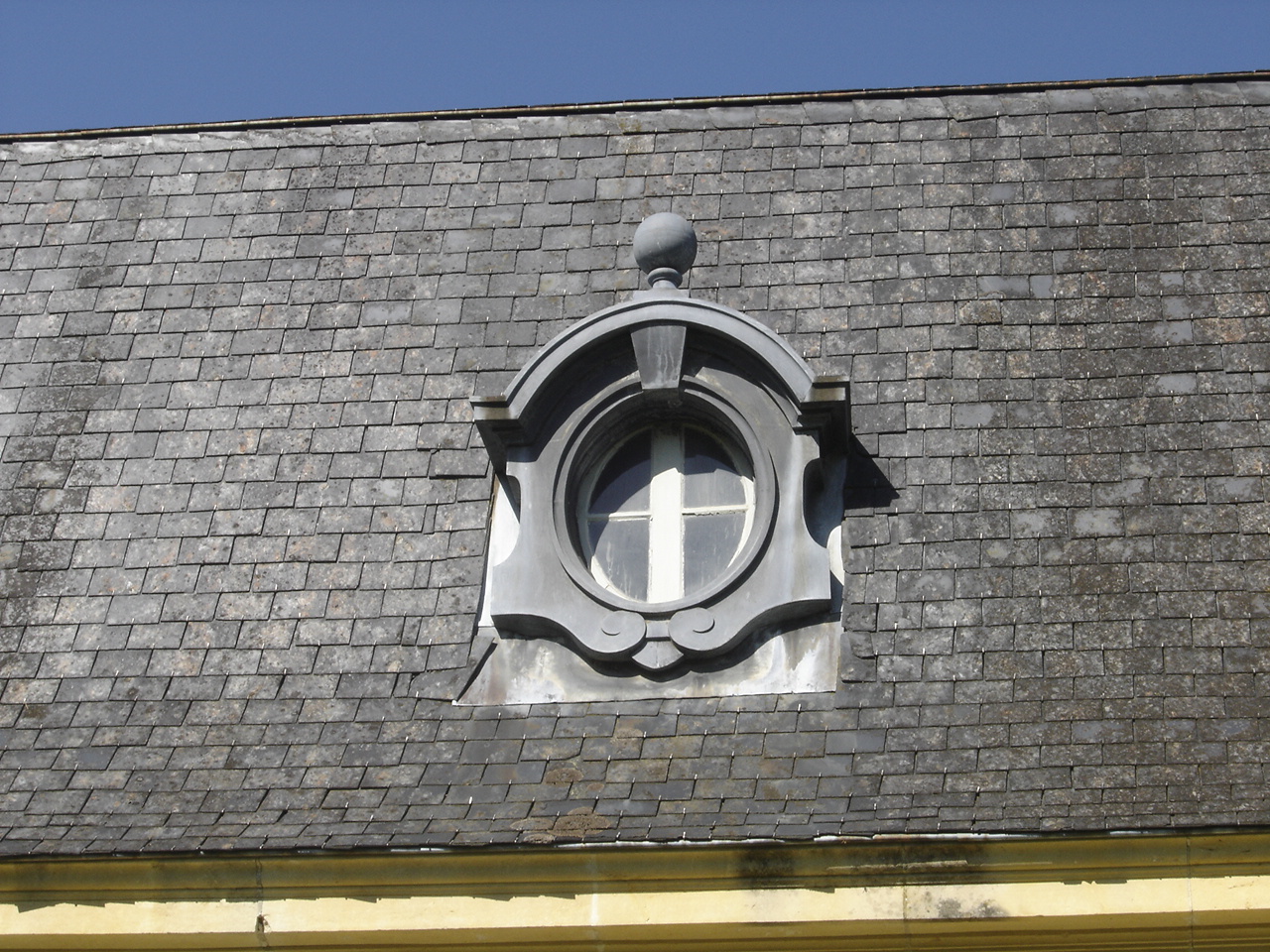 Lucarne Oeil De Boeuf